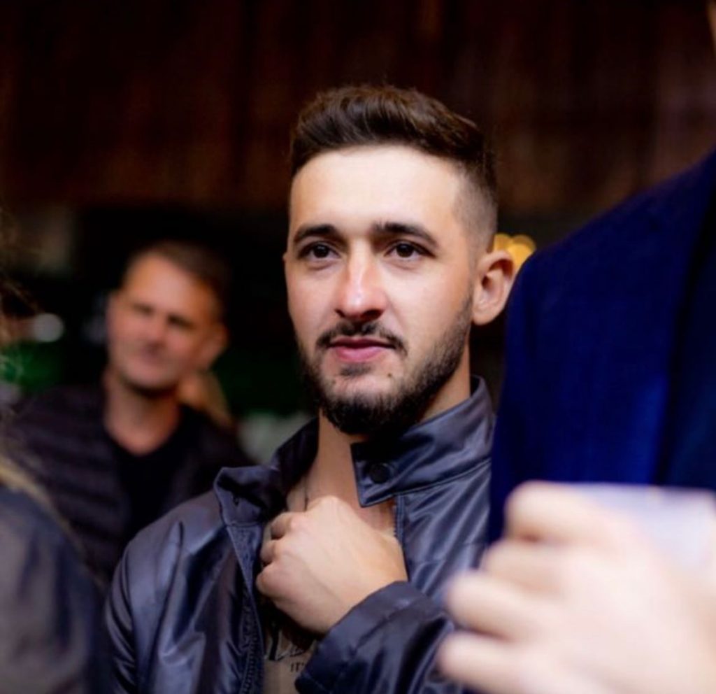 Piá da granja: Influenciador do Oeste da início a carreira de standup ...